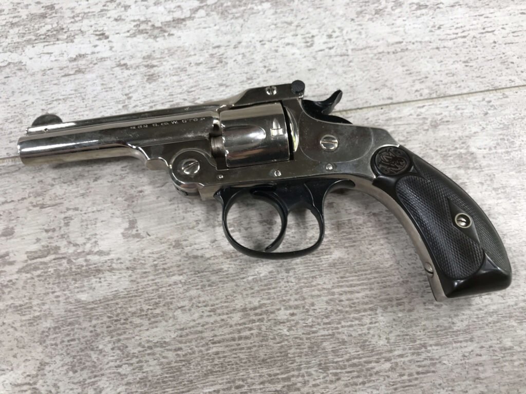 S&W .32 DA 4TH MODEL REVOLVER #170 - Checkpoint Charlie's