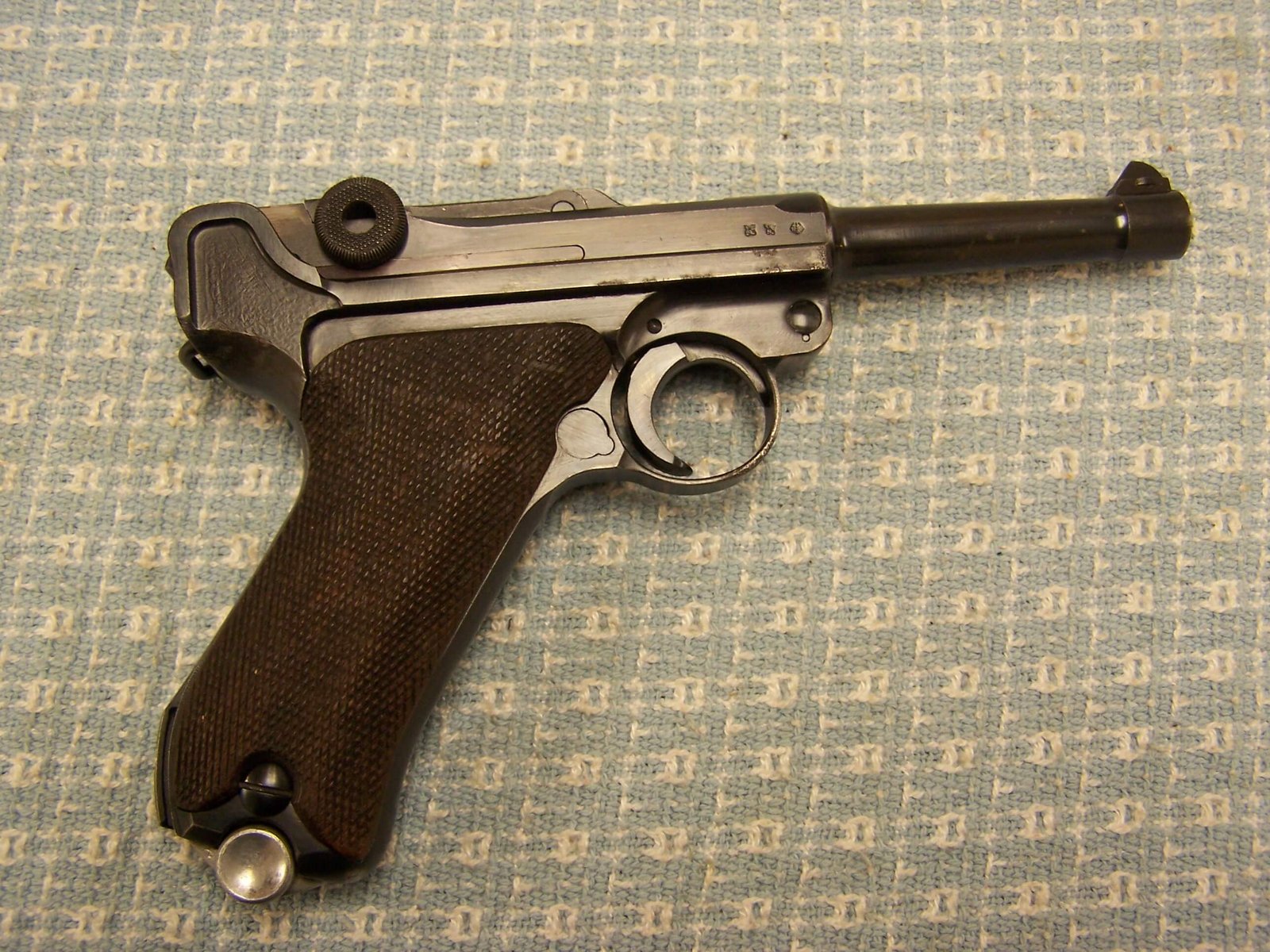 LUGER P08 S/42 1939 W/MATCHING MAG RIG - Checkpoint Charlie's