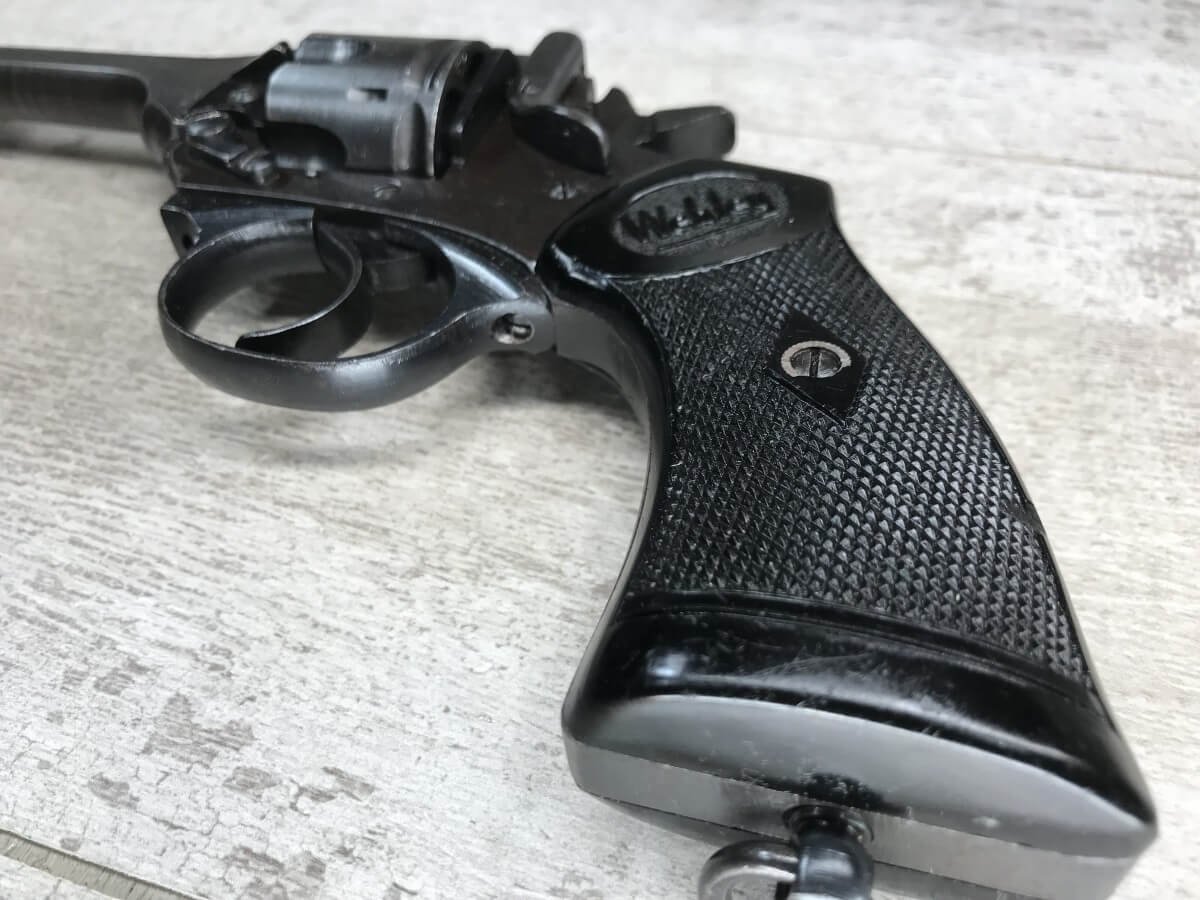 WEBLEY MK IV .38/200 WAR FINISH REVOLVER #2211032 - Checkpoint Charlie's