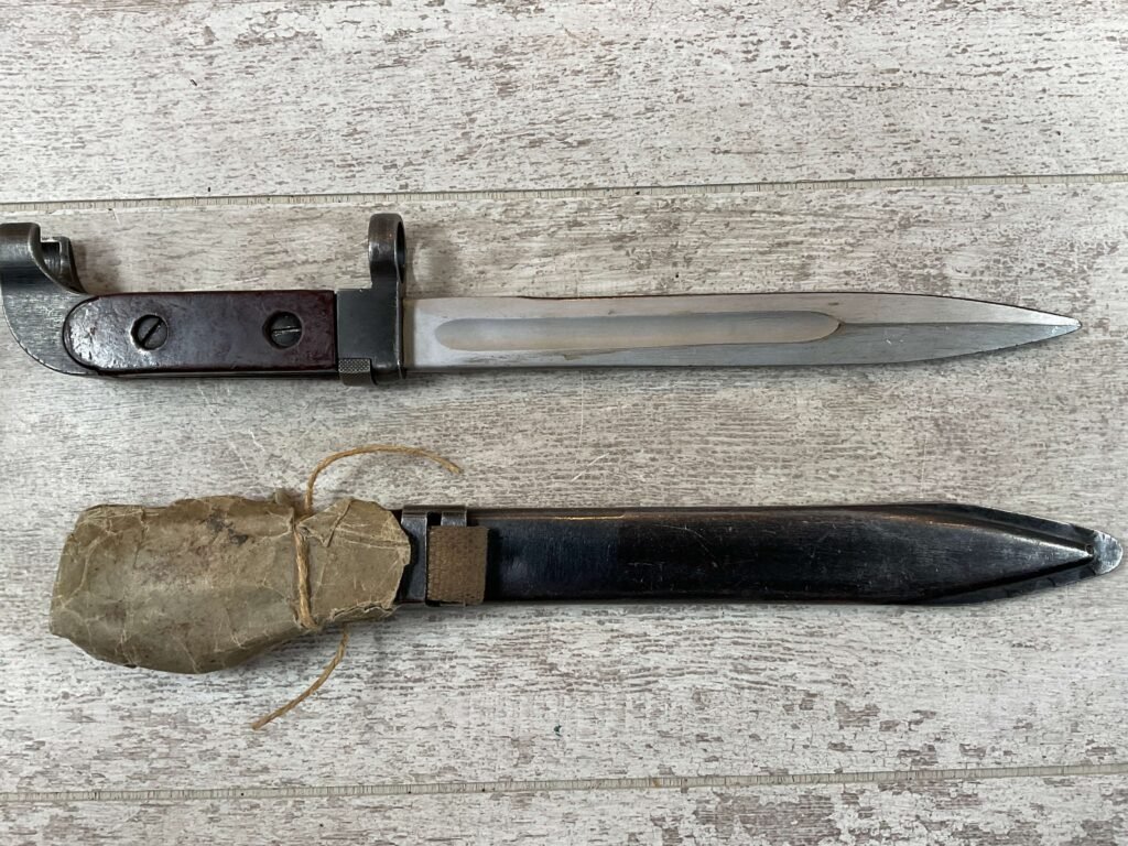 EAST GERMAN 1ST MODEL 7.62X39 RIFLE BAYONET W/SCABBARD & BELT STRAP #3 ...