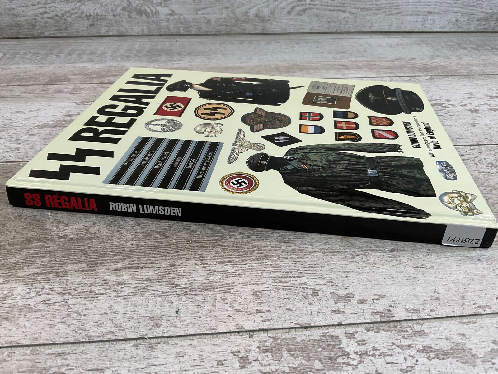 SS REGALIA by ROBIN LUMSDEN, HARDCOVER - Checkpoint Charlie's