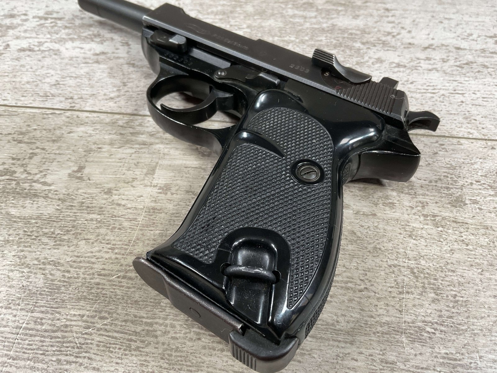 WALTHER COMMERCIAL P38 PISTOL, RARE SINGLE ROLL MARK 9MM - Checkpoint ...