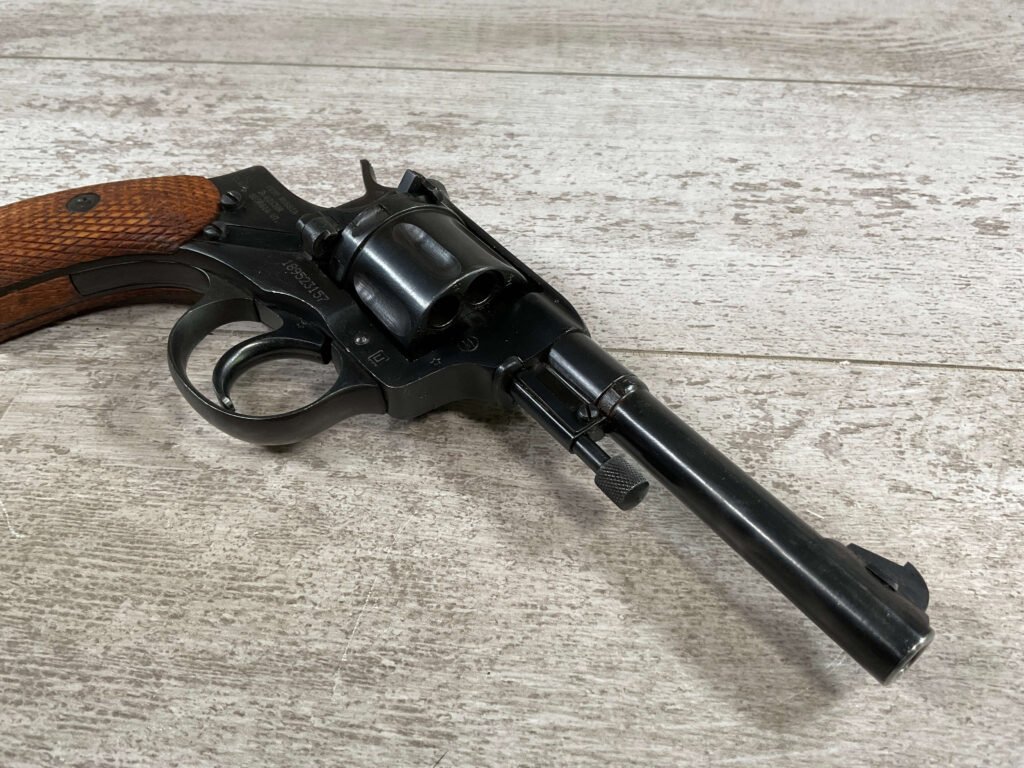 RUSSIAN NAGANT M1895 REVOLVER 1930 DATE TULA ARSENAL #3-05028-BA ...