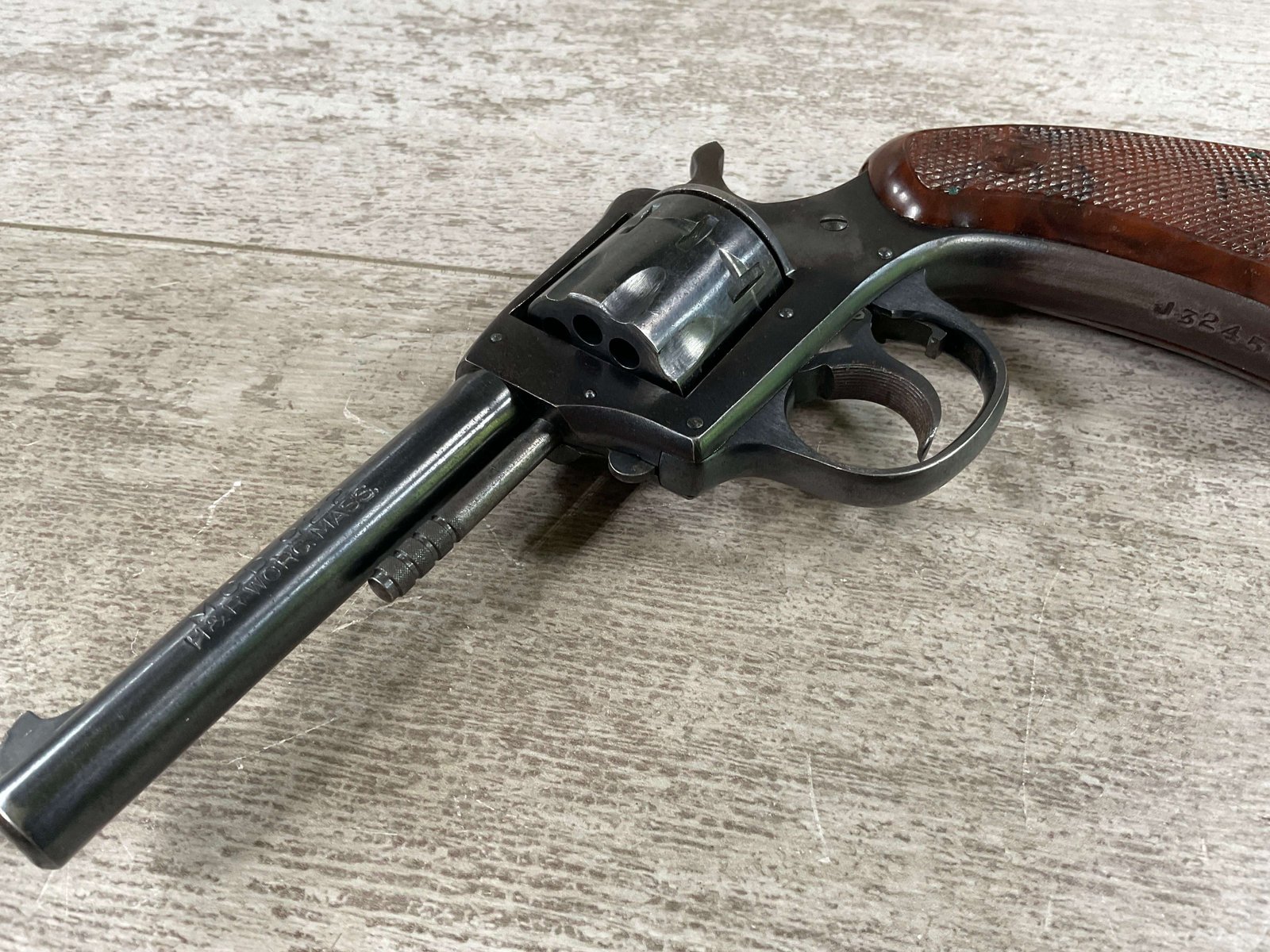 H & R H&R MODEL 922 .22LR REVOLVER, 1949 MFR #3-05054-KK - Checkpoint ...