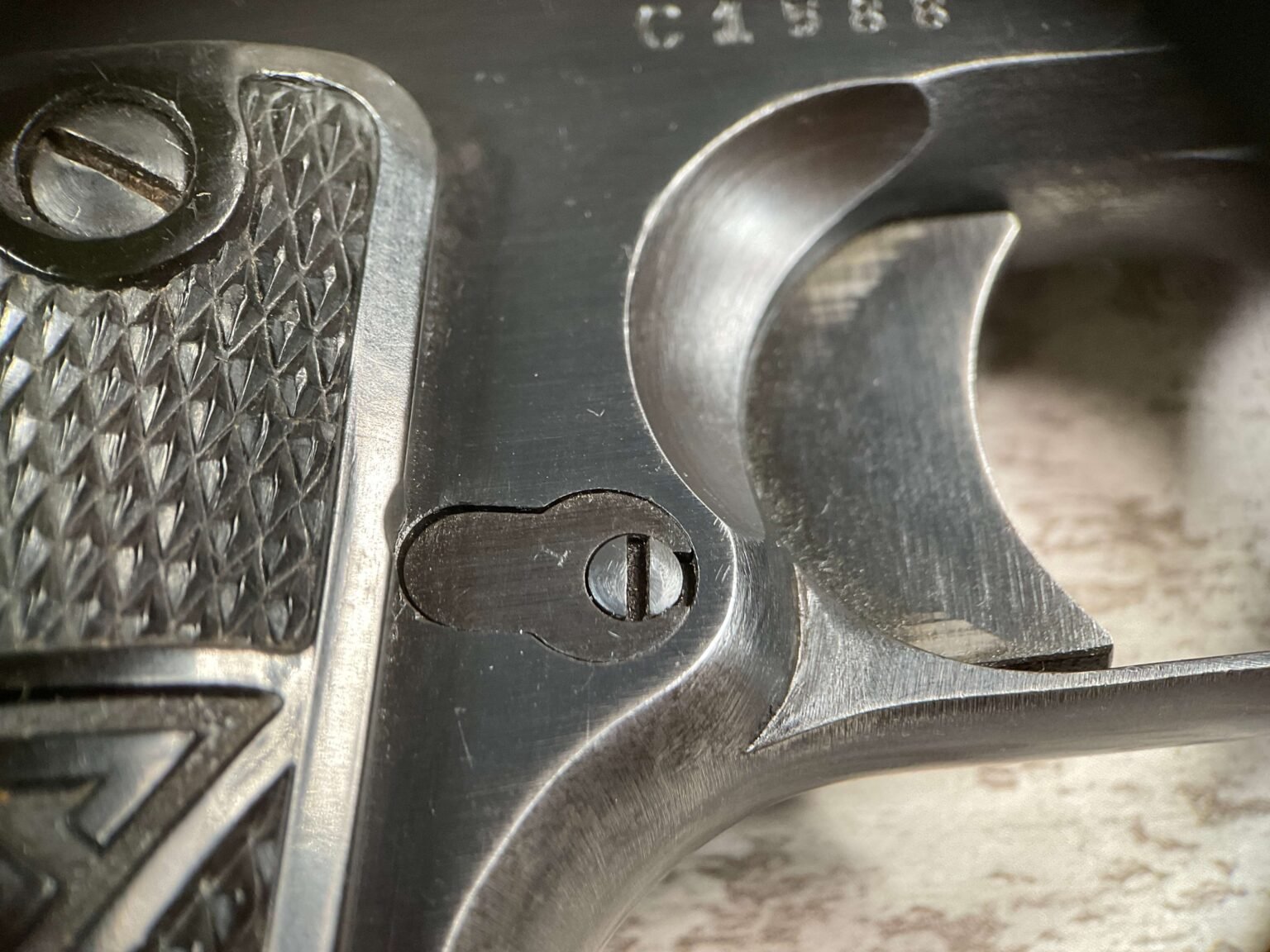 GERMAN RADOM VIS 35 9MM PISTOL - Checkpoint Charlie's