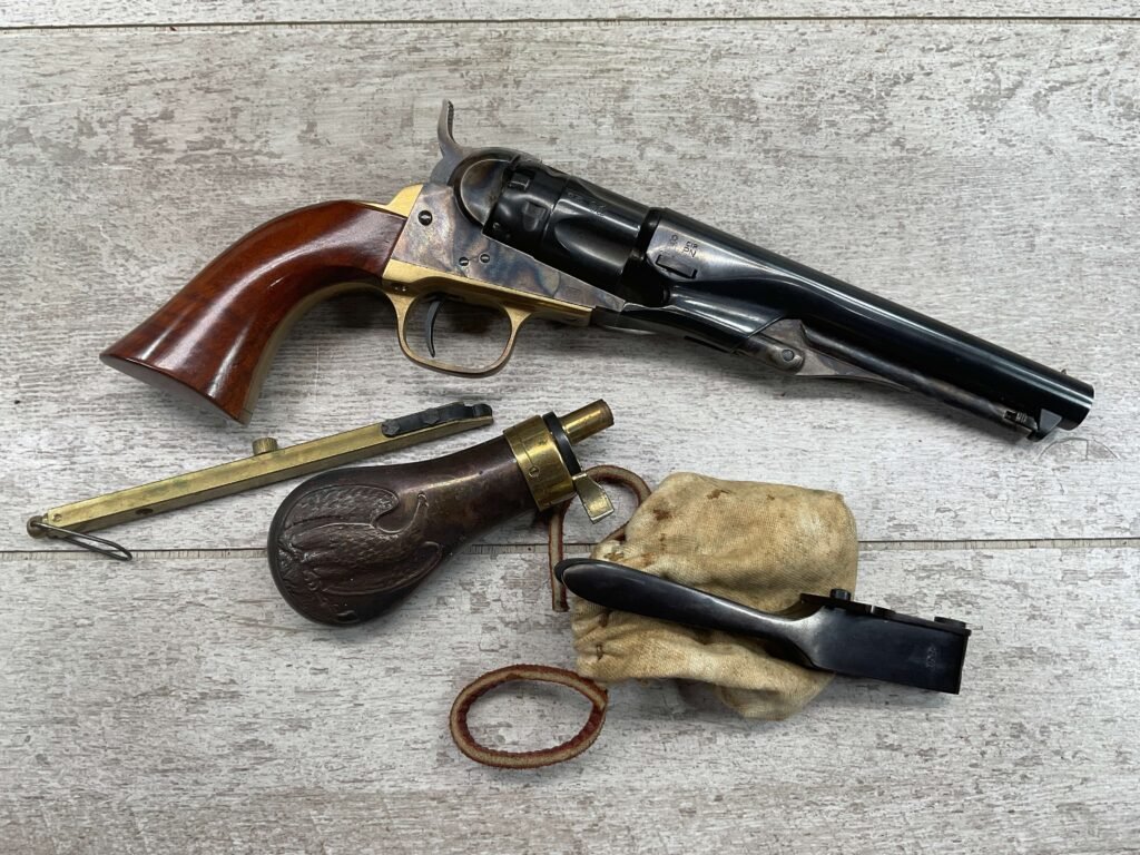 UBERTI 1862 POCKET POLICE PERCUSSION PISTOL W/WOODEN CASE #3-09013-SG ...