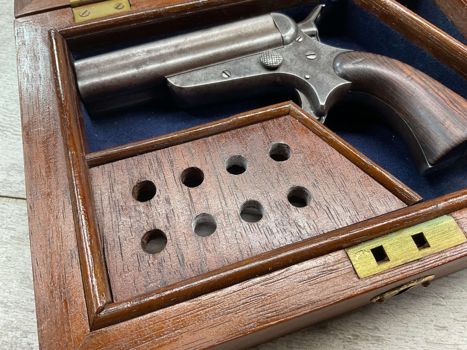 SHARPS & HANKINS .32 RF 4 BARREL PEPPERBOX WITH DISPLAY BOX, ANTIQUE #3 ...