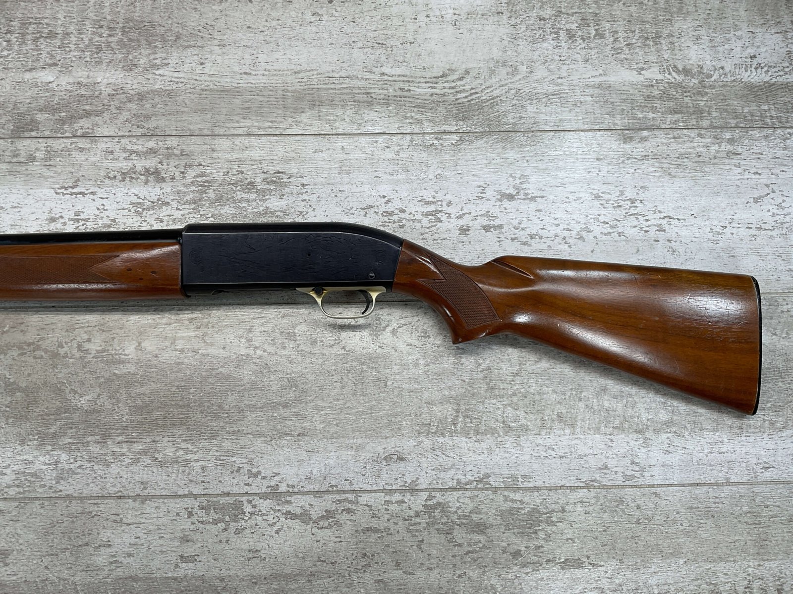WINCHESTER MODEL 59 12GA SEMI AUTO SHOTGUN - Checkpoint Charlie's