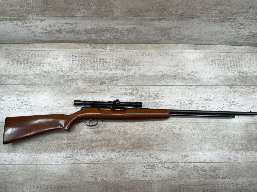 REMINGTON 550-1 .22RF SEMI AUTO RIFLE W/WEAVER J4 SCOPE - Checkpoint ...