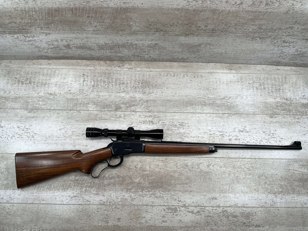 BROWNING MODEL 65 .218 BEE LEVER ACTION RIFLE W/NEW SCOPEBROWNING MODEL 65 .218 BEE LEVER ACTION ...