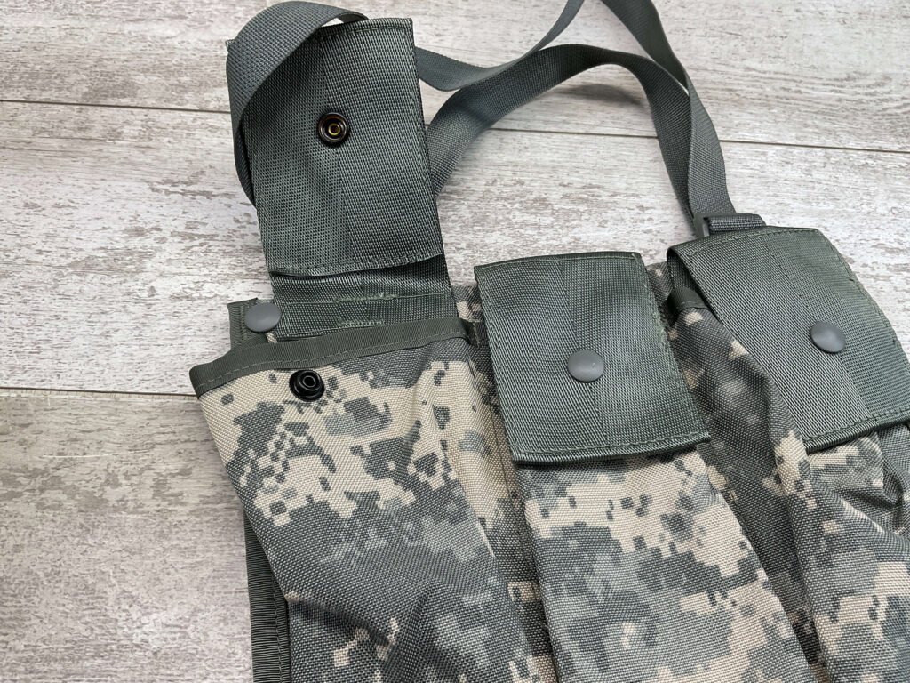 MULTI-CAMO BANDOLIER 3 MAG AMMO POUCH #4-01011-DH - Checkpoint Charlie's