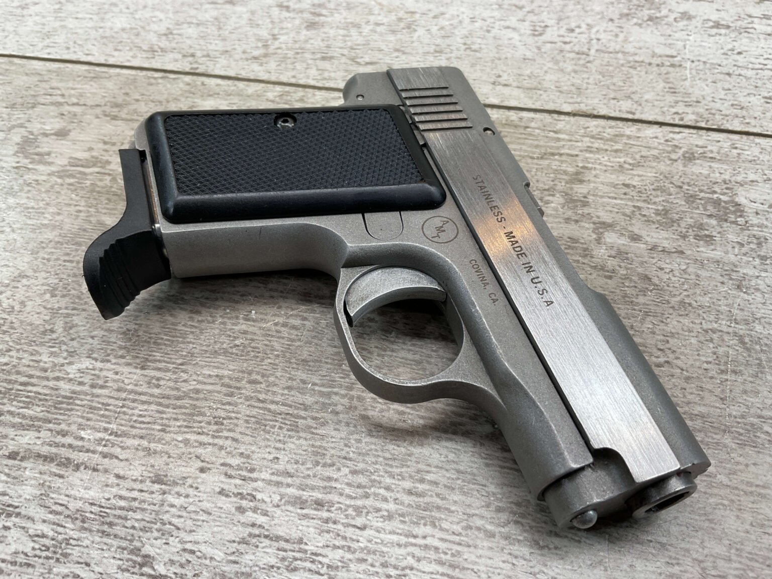 AMT BACK UP .380ACP SEMI AUTO STAINLESS STEEL PISTOL