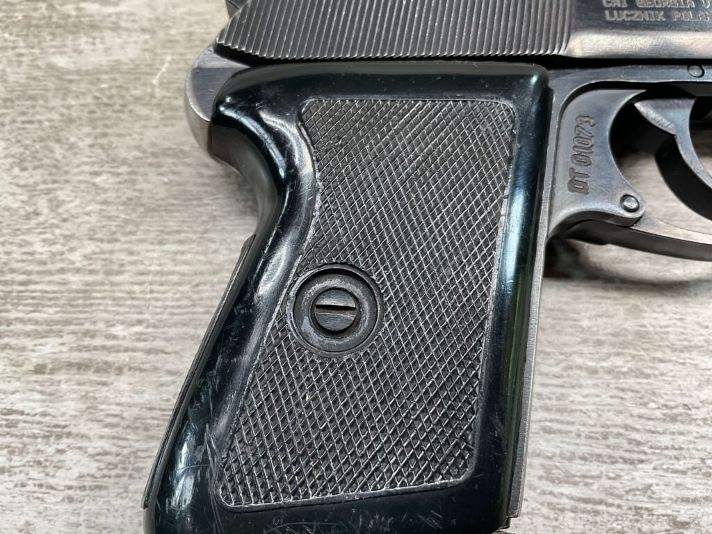 POLISH RADOM P64 SEMI AUTO PISTOL POLISH RADOM P-64 SEMI AUTO PISTOL #4 ...