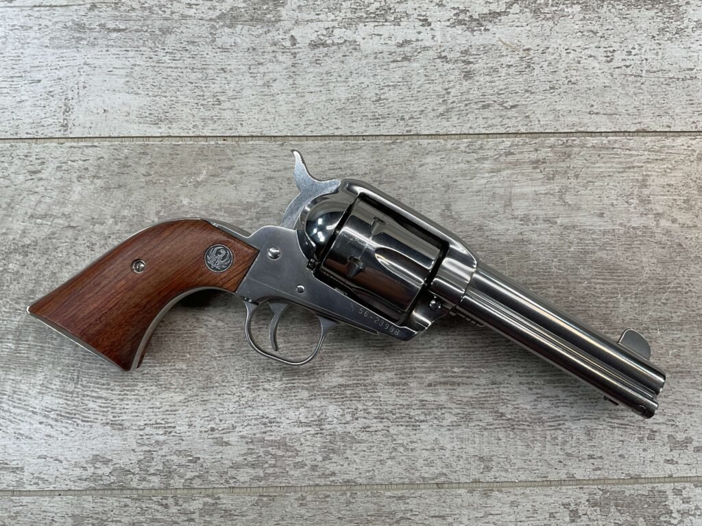 RUGER VAQUERO 44-40 CHROME FINISH SA REVOLVER - Checkpoint Charlie's