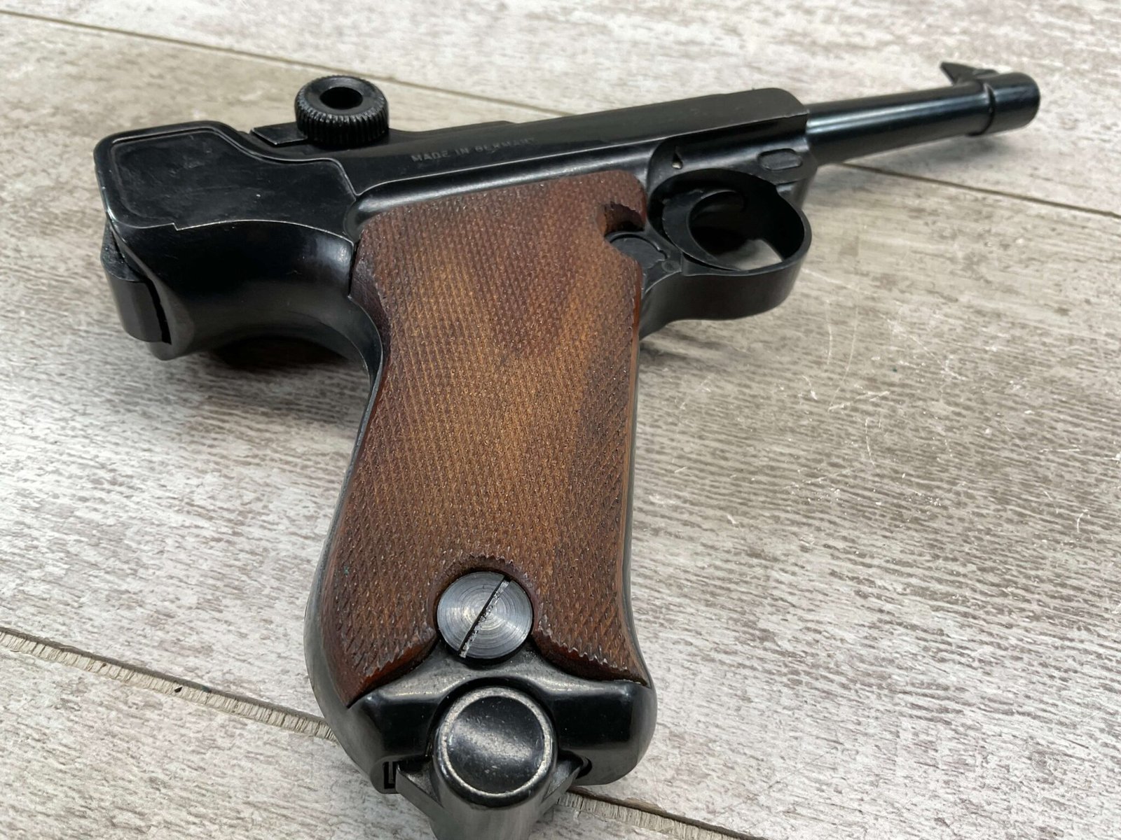 ERMA EP 22 .22LR SEMI AUTO PISTOL - Checkpoint Charlie's