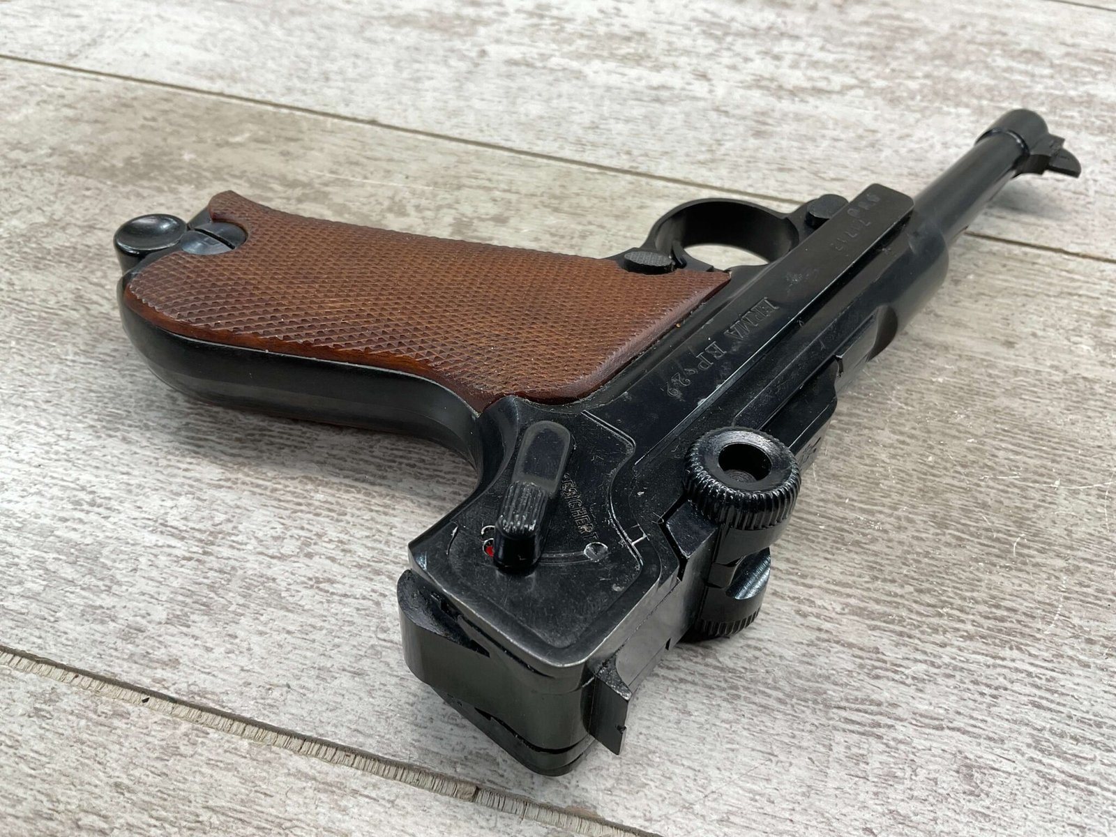 ERMA EP 22 .22LR SEMI AUTO PISTOL - Checkpoint Charlie's