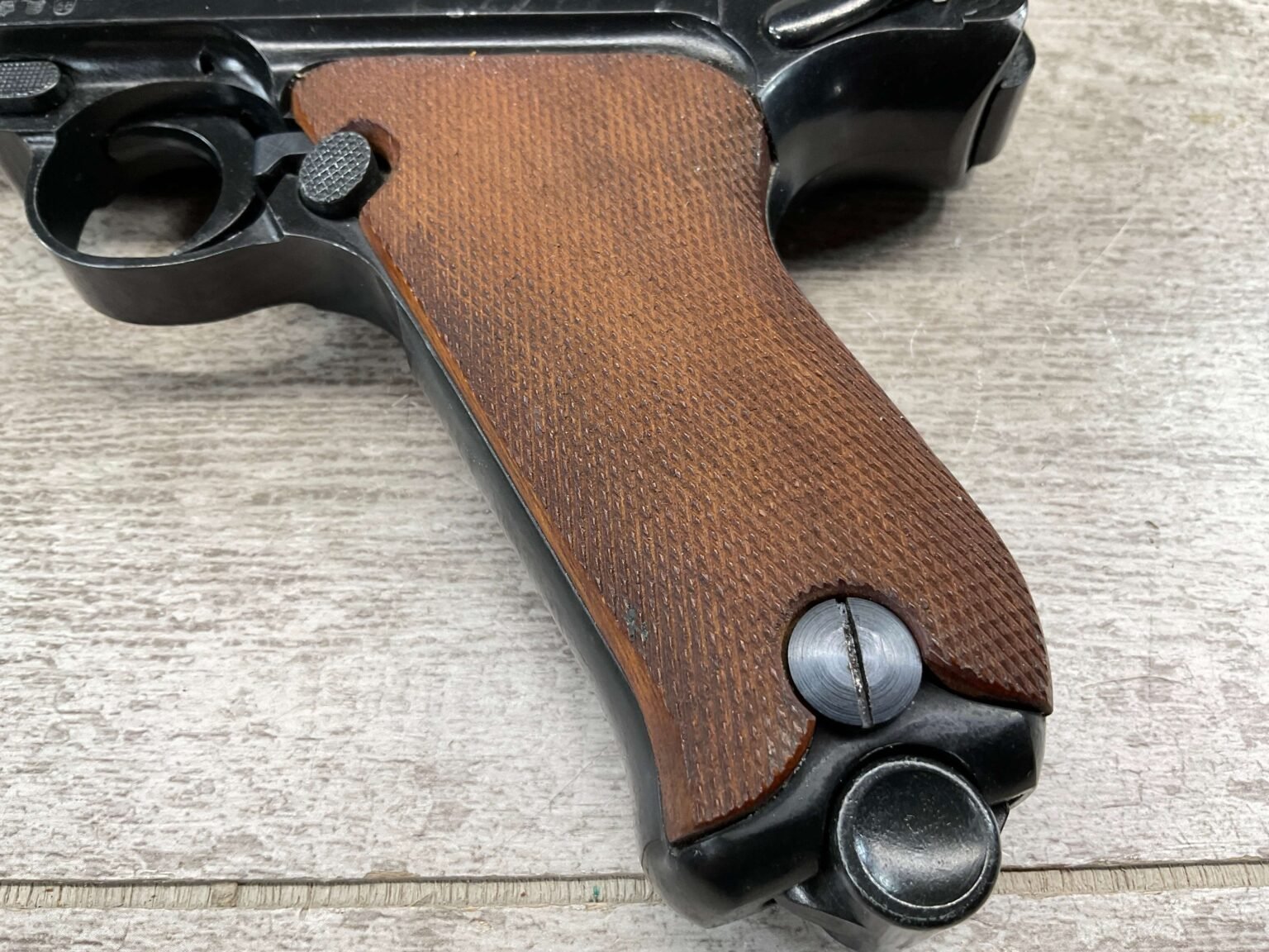 ERMA EP 22 .22LR SEMI AUTO PISTOL - Checkpoint Charlie's