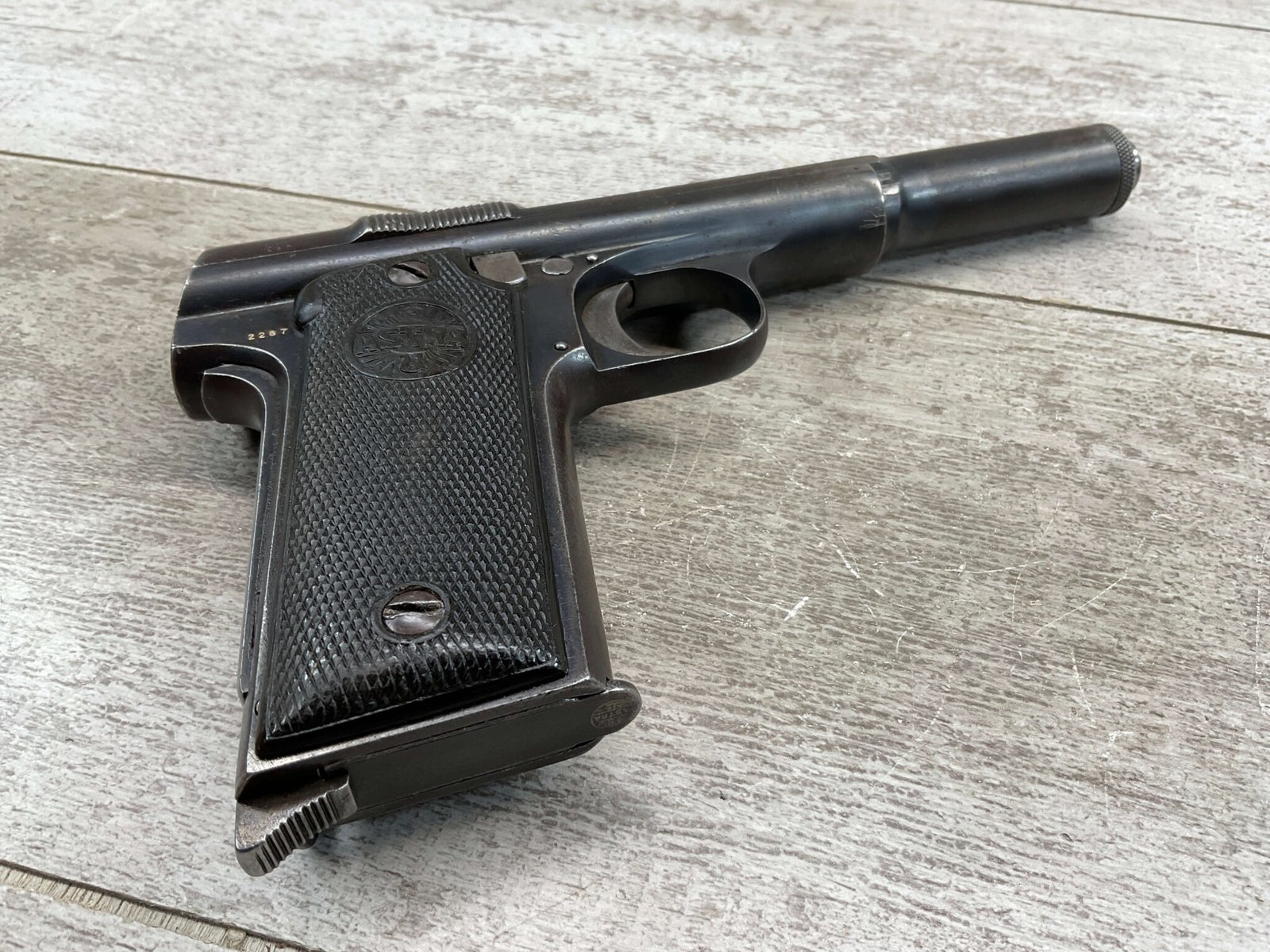 ASTRA MODELO 1921 (400) SEMI-AUTO PISTOL - Checkpoint Charlie's