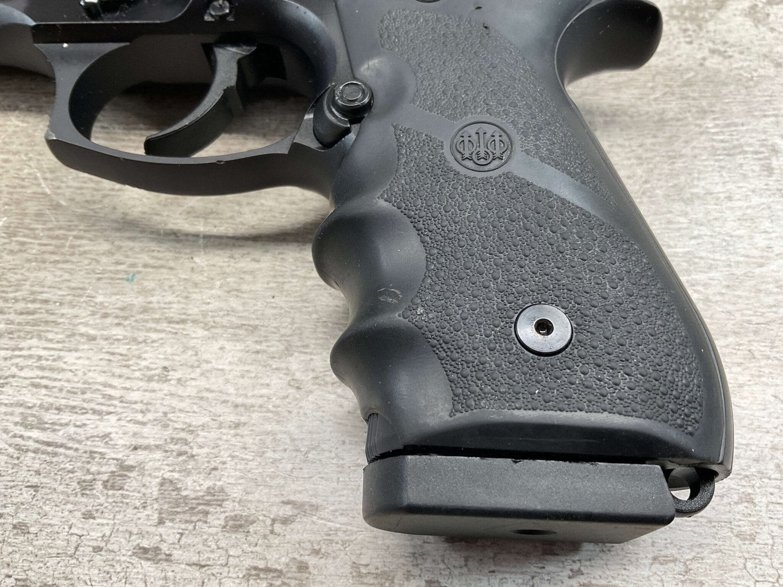 BERETTA 96 BRIGADIER .40 S&W SEMI AUTO PISTOL - Checkpoint Charlie's