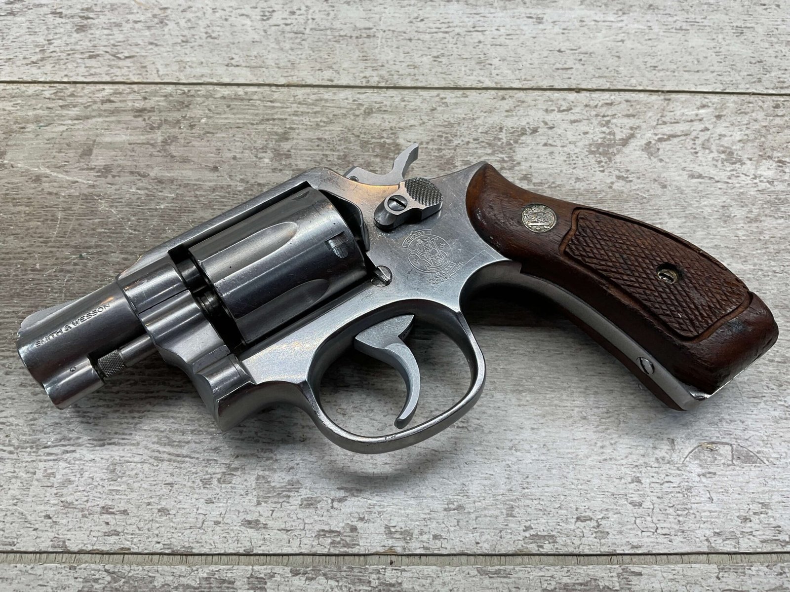 SMITH & WESSON S&W MODEL 64-2 .38 SPECIAL REVOLVER - Checkpoint Charlie's