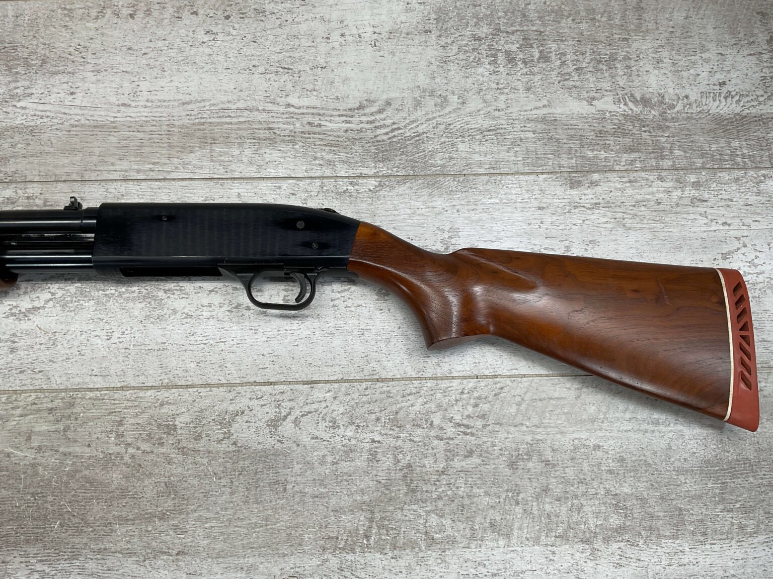 MOSSBERG 500C 20 GAUGE SLUGSTER PUMP ACTION SHOTGUN - Checkpoint Charlie's
