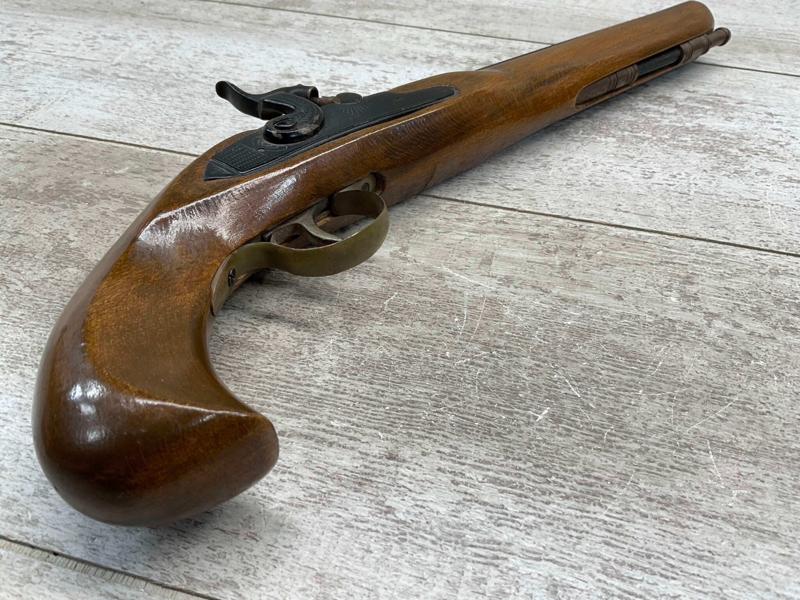 JUKAR .45 CAL BLACK POWDER PERCUSSION PISTOL - Checkpoint Charlie's