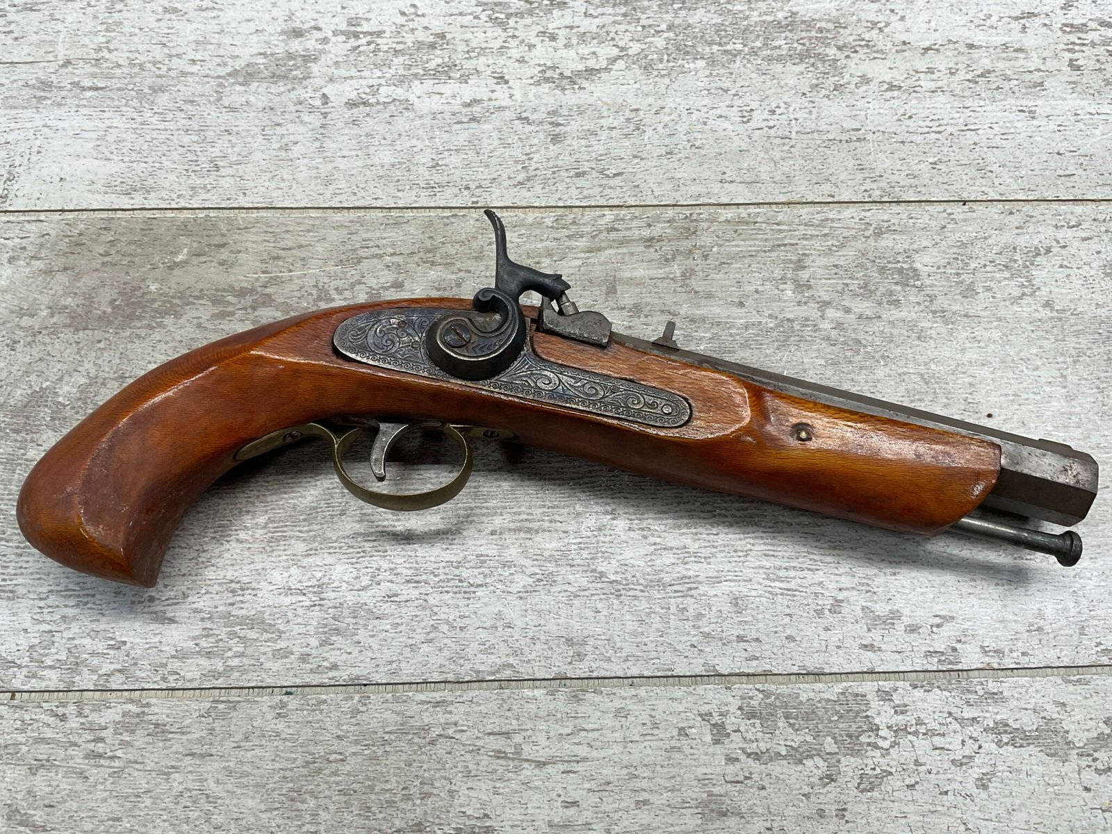 JUKAR .50 CAL BLACK POWDER PERCUSSION PISTOL - Checkpoint Charlie's