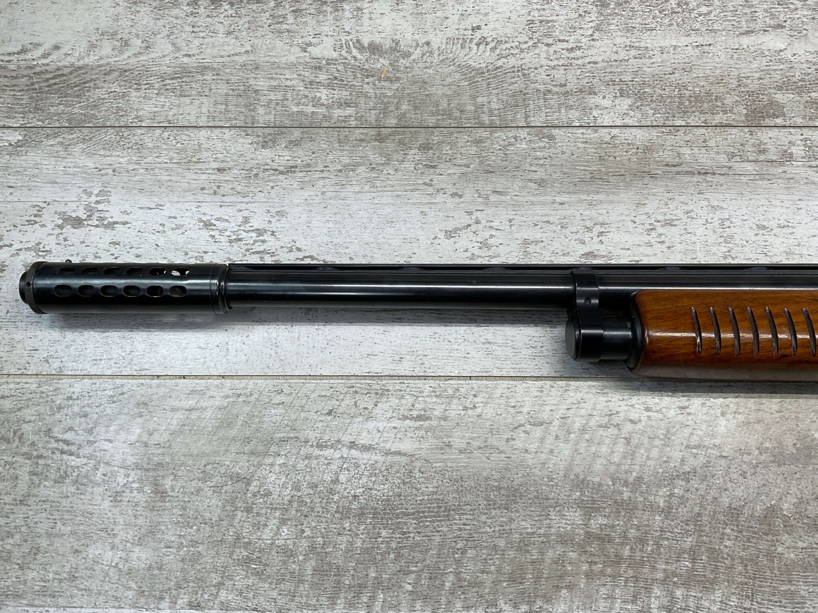 JC HIGGINS MODEL 20 12 GAUGE PUMP SHOTGUN W/POWER PACK CHOKE SYSTEM ...
