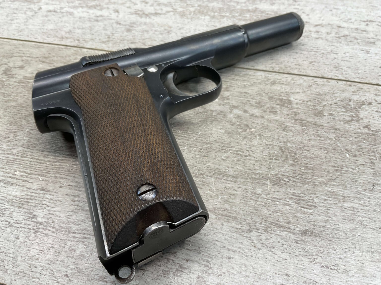 ASTRA MODEL 600 SEMI AUTO PISTOL, MINTY - Checkpoint Charlie's