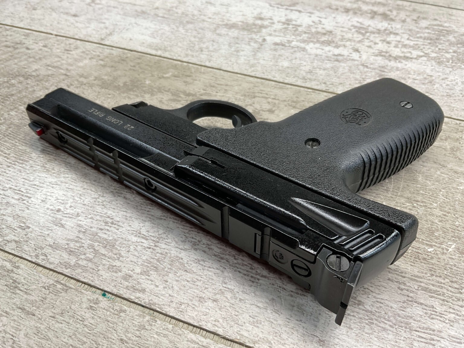 SMITH & WESSON S&W 22A-1 .22LR SEMI AUTO PISTOL - Checkpoint Charlie's