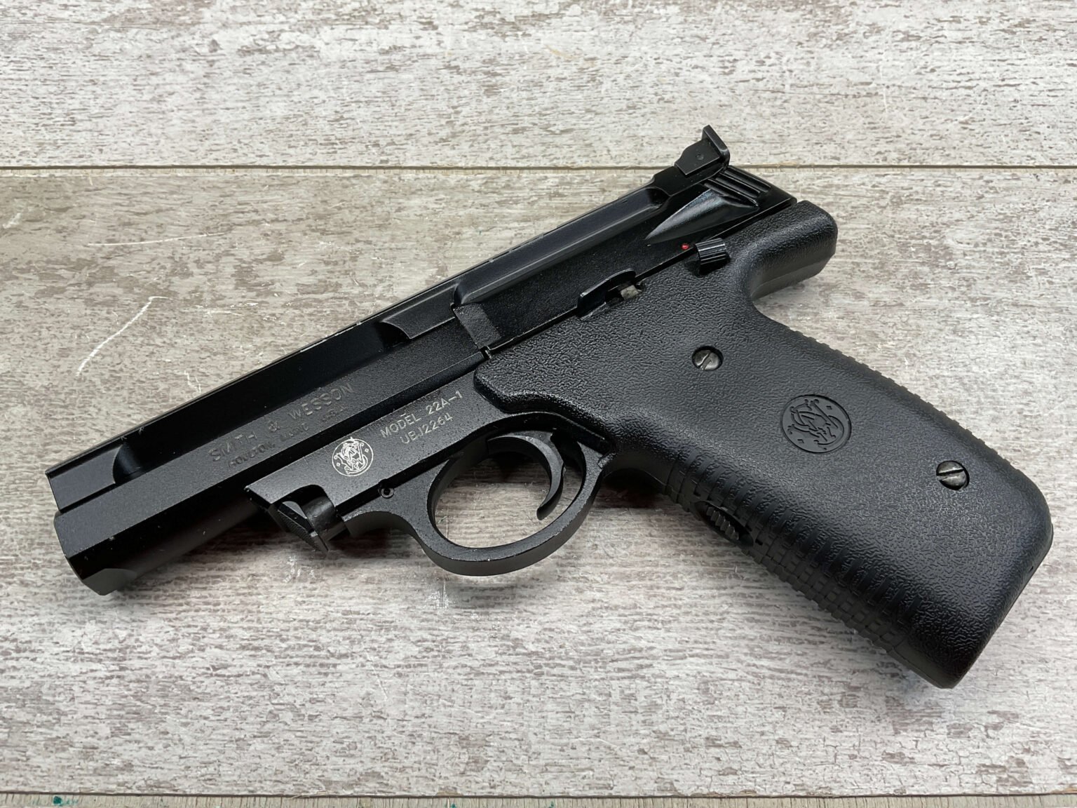 SMITH & WESSON S&W 22A-1 .22LR SEMI AUTO PISTOL - Checkpoint Charlie's