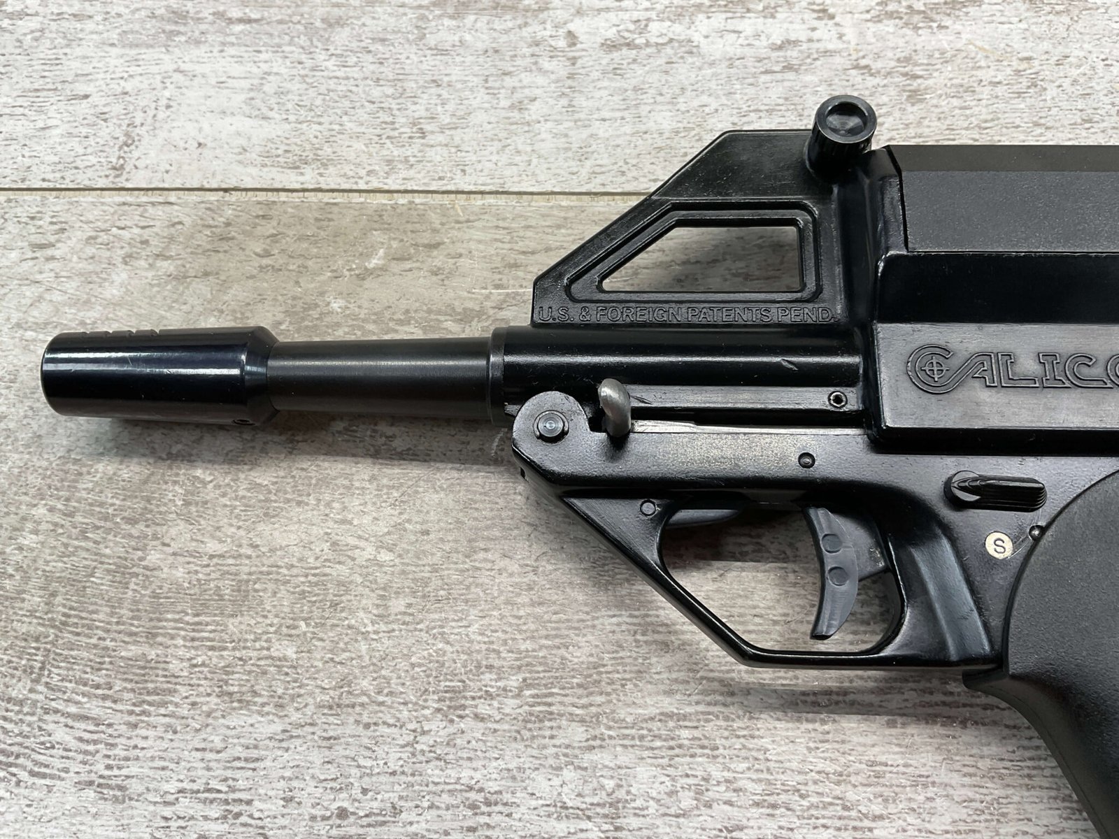 CALICO M-100P .22LR SEMI AUTO PISTOL - Checkpoint Charlie's