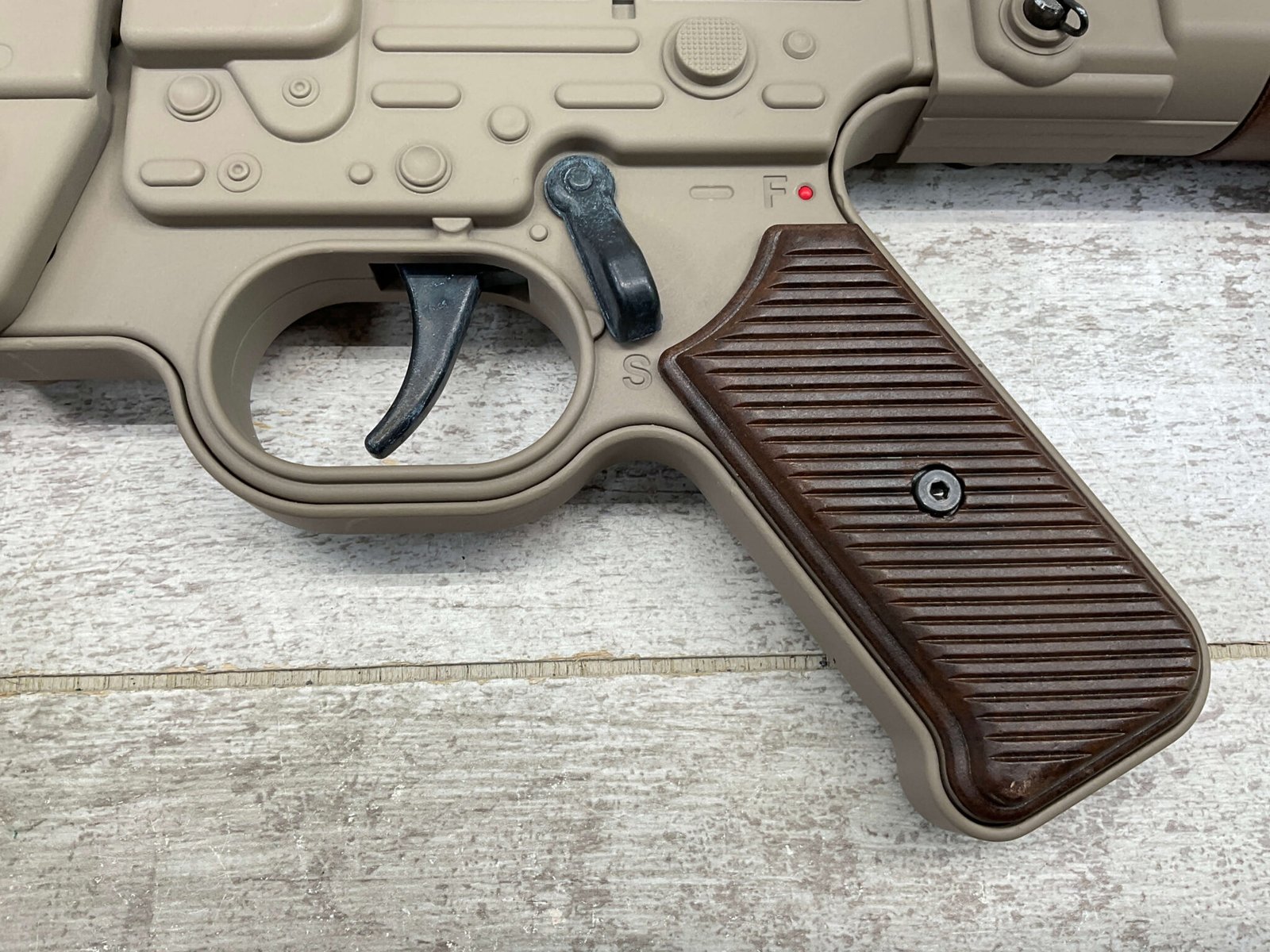 BLUE LINE SOLUTIONS MAUSER STG-44, US TAN, NATURAL WOOD STOCK ...