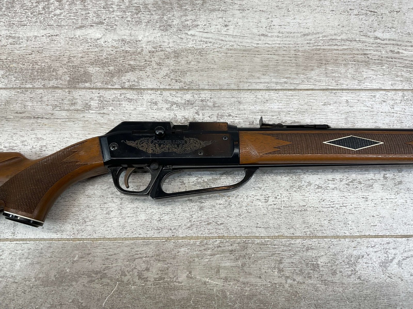 DAISY POWERLINE MODEL 922, .22 CAL AIR RIFLE, VINTAGE, RARE ...
