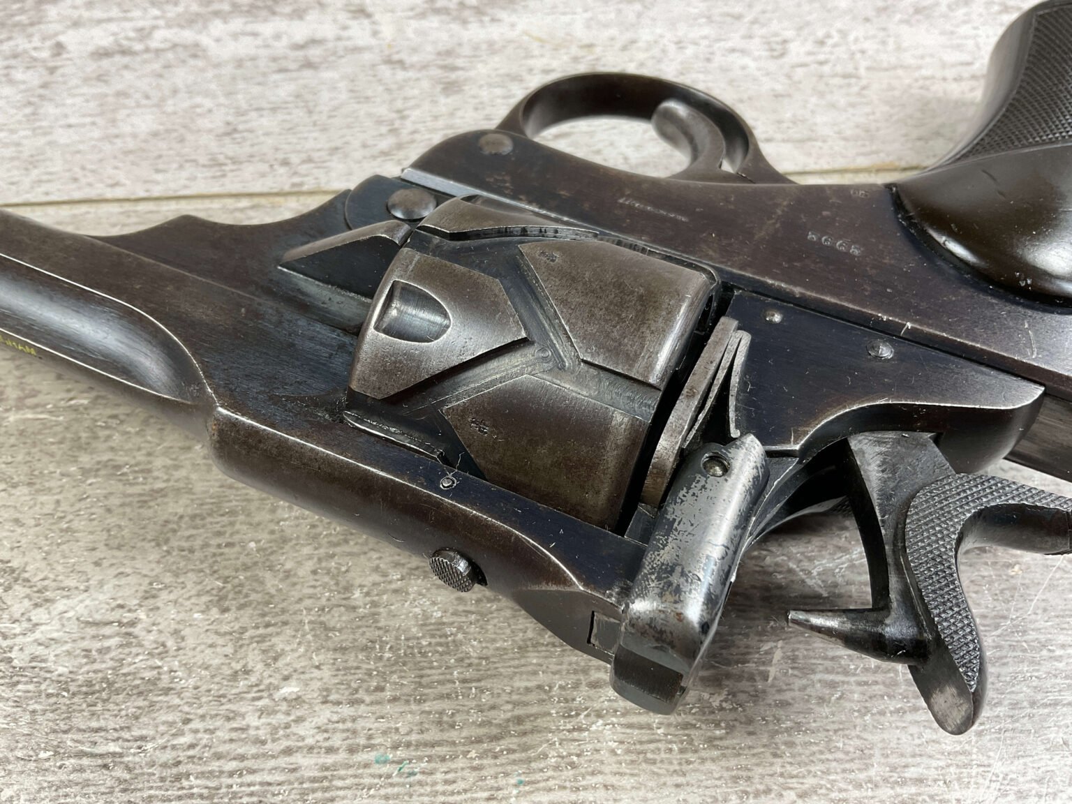 WEBLEY-FOSBERY .455 CORDITE "AUTOMATIC" REVOLVER. JAMES EARL JONES ...