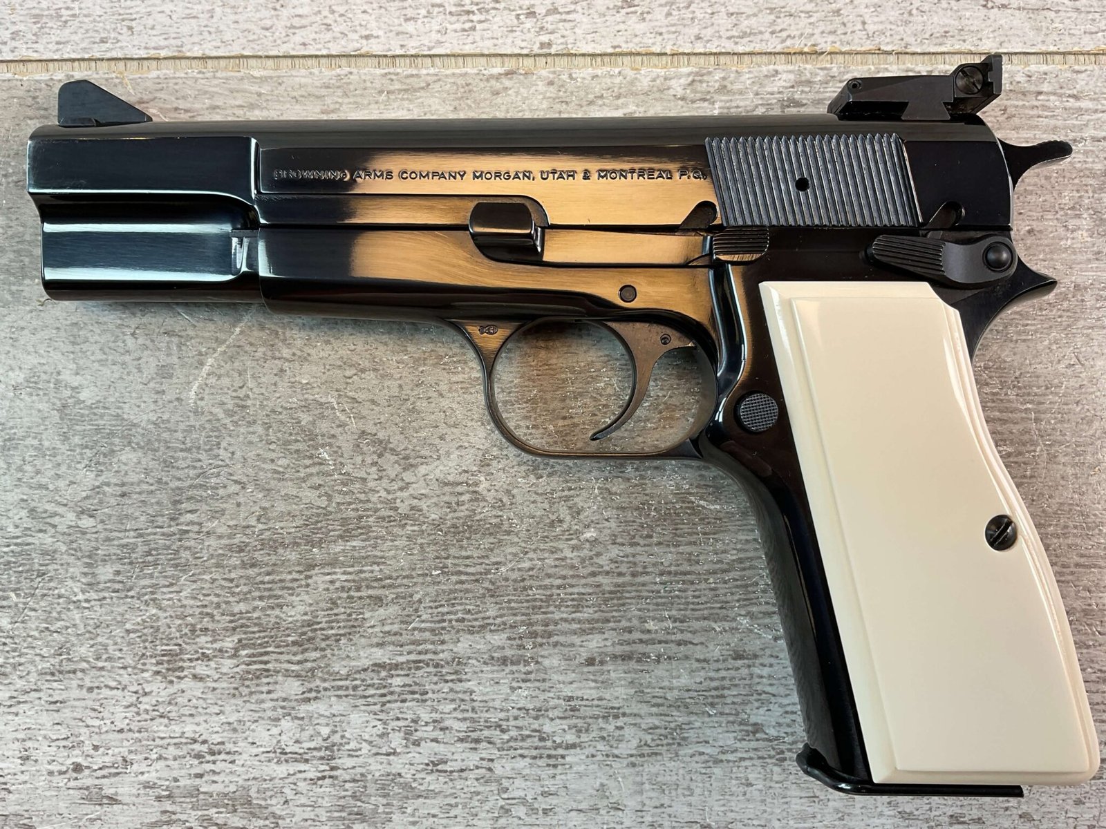 BROWNING HI POWER .40 S&W PISTOL, JAMES EARL JONES COLLECTION ...