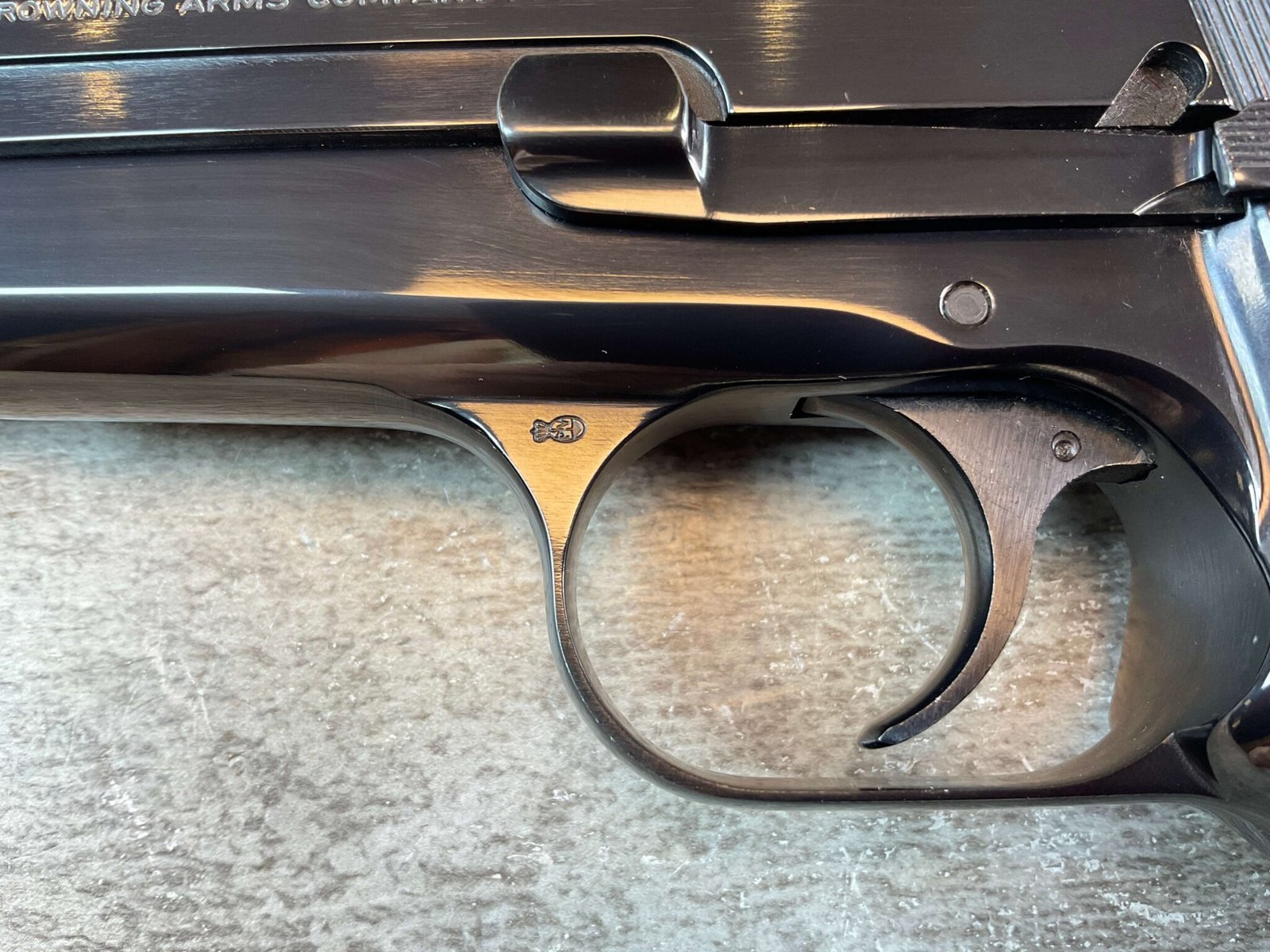 BROWNING HI POWER .40 S&W PISTOL, JAMES EARL JONES COLLECTION ...