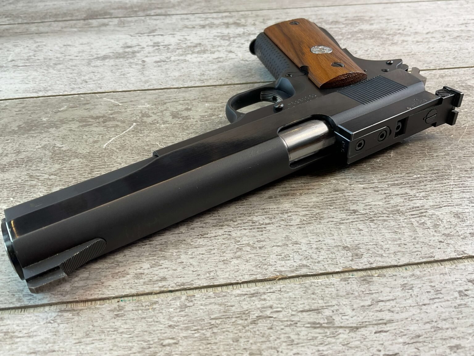 COLT GOVT MODEL 1911A1 CLARK LONG SLIDE .38 SEMI AUTO PISTOL, JAMES ...