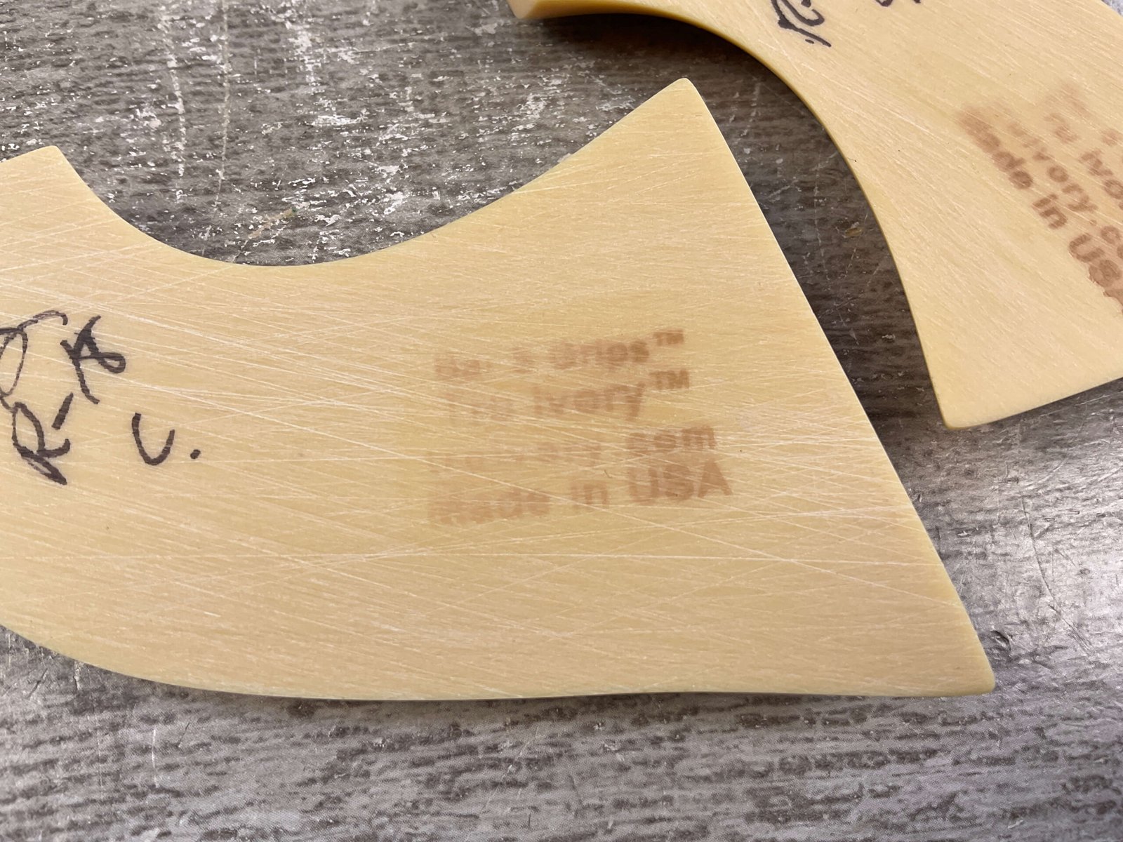 BAR S GRIPS (TRU IVORY) COLT S A ARMY, REAL IVORY GRIPS - Checkpoint ...