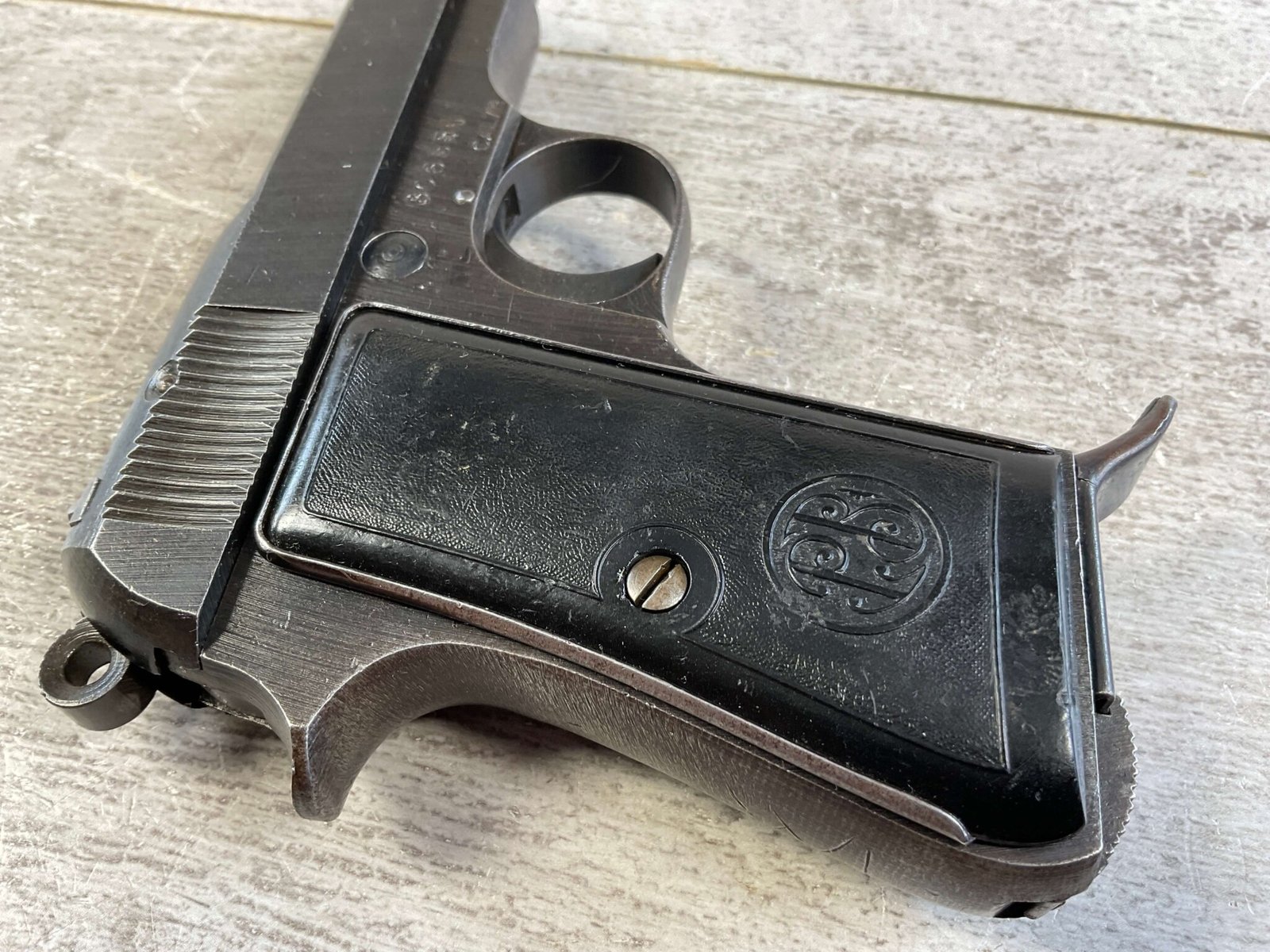 BERETTA M1935 7.65 CAL SEMI AUTO PISTOL "4UT" MARKED LAST DITCH GERMAN ...
