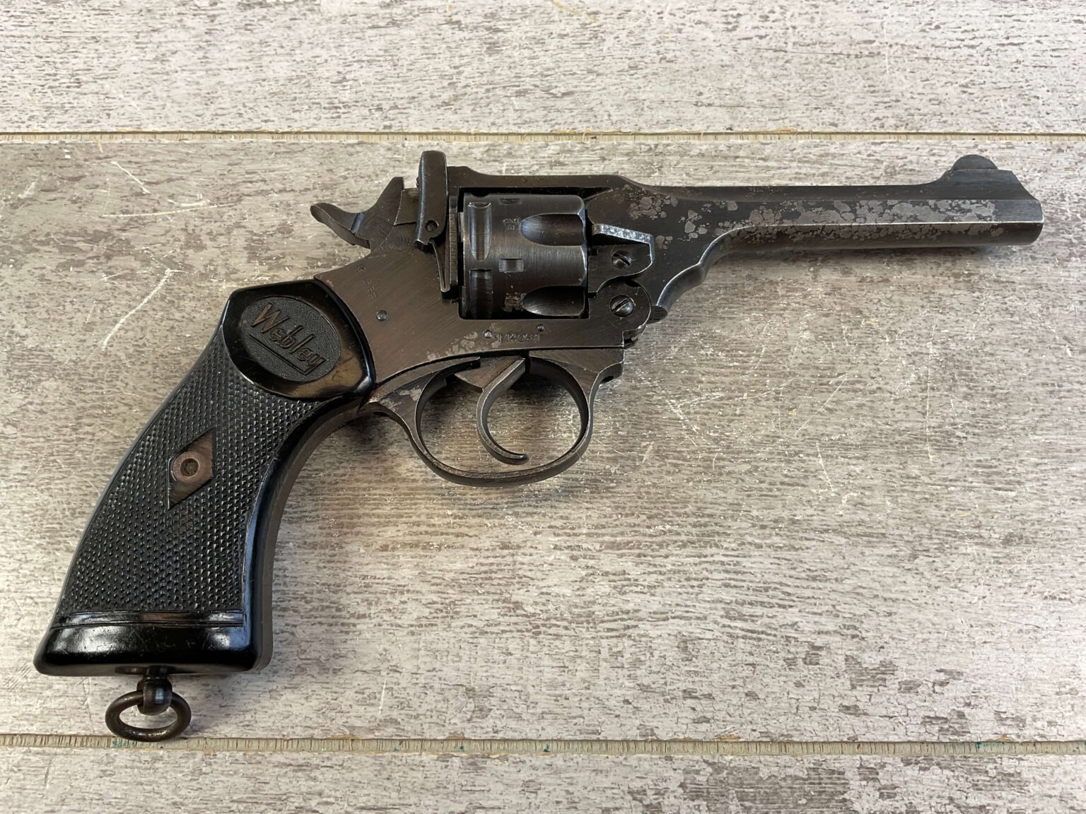 WEBLEY & SCOTT MARK IV .38S&W WAR FINISH REVOLVER - Checkpoint Charlie's